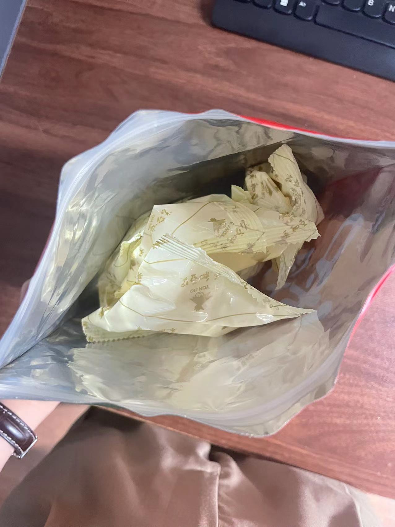 Automatic small bag powder forming filling and bagging into big pre ...